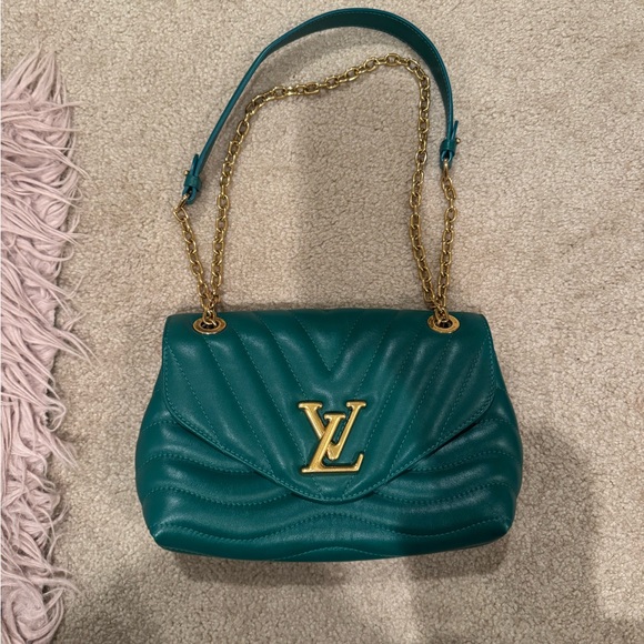 Louis Vuitton | Bags | Louis Vuitton New Wave Chain Bag Mm Nm Emerald ...